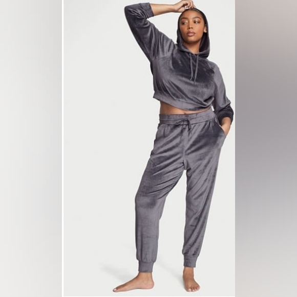 Victoria's Secret | Pants & Jumpsuits | Victorias Secret Velour Ribbed ...